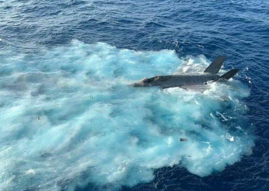 סין עוקבת אחר מאמצים אמריקאים לחלץ את מטוס ה-F-35 מים סין הדרומי - Nziv.net