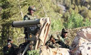 מקורות: חיזבאללה מעביר מאות מלוחמיו הפועלים בסוריה ללבנון - Nziv.net