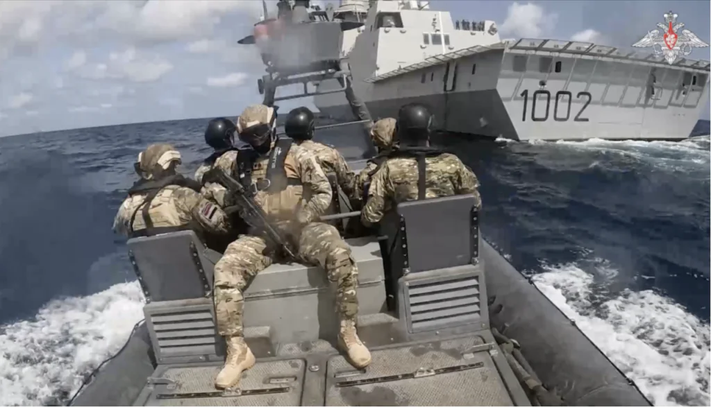 אביב ביחסים הצבאיים בין רוסיה ומצרים: תמרונים משותפים בים התיכון - Nziv.net